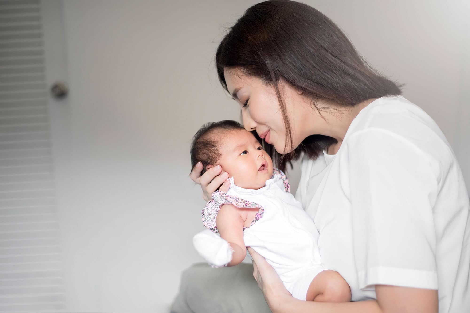 Empower Your Postnatal Journey with Esther's Mommy Classroom